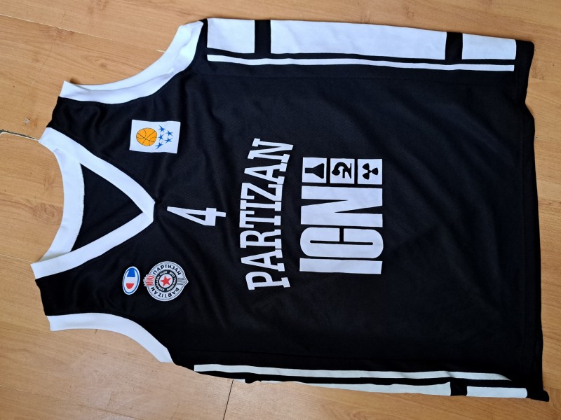 SCEPANOVUC CHAMPION DRES PARTIZAN 4