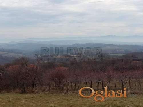 Plac u Ramaći kod Kragujevca - voćnjak i njiva, površine 12433 m2, dozvoljena gradnja