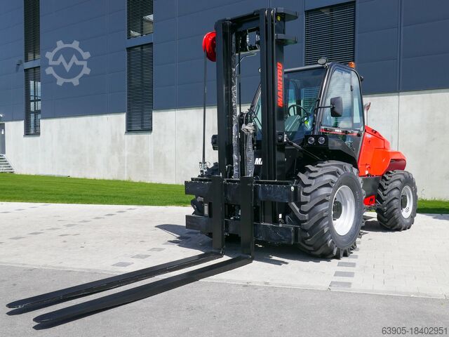 Viljuškari van puta
Manitou M 50-4