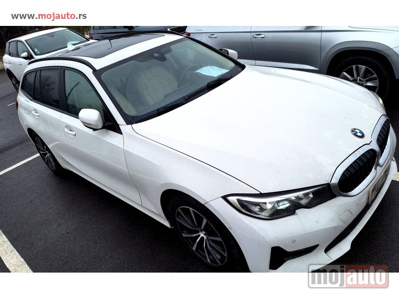 BMW 320 Sport Pano 360