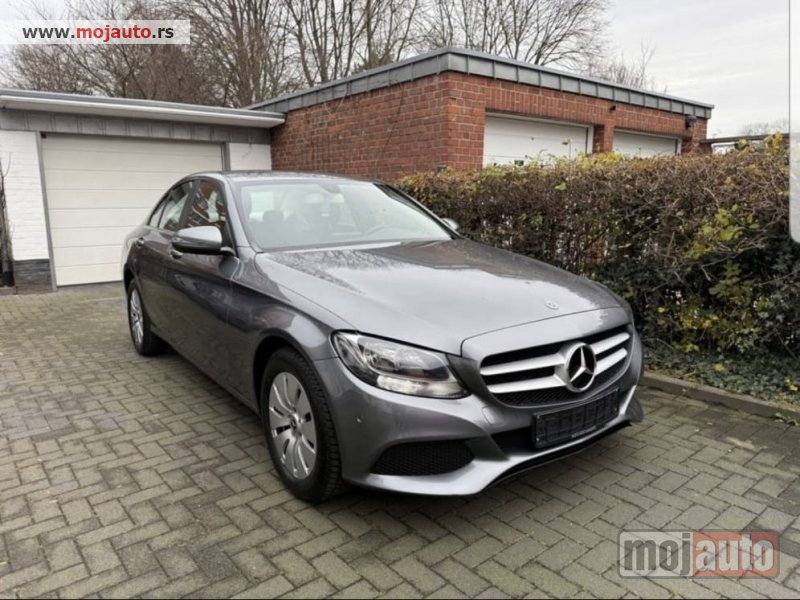 Mercedes C 200