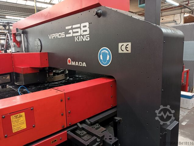 CNC-kupola punch
Amada Vipros King