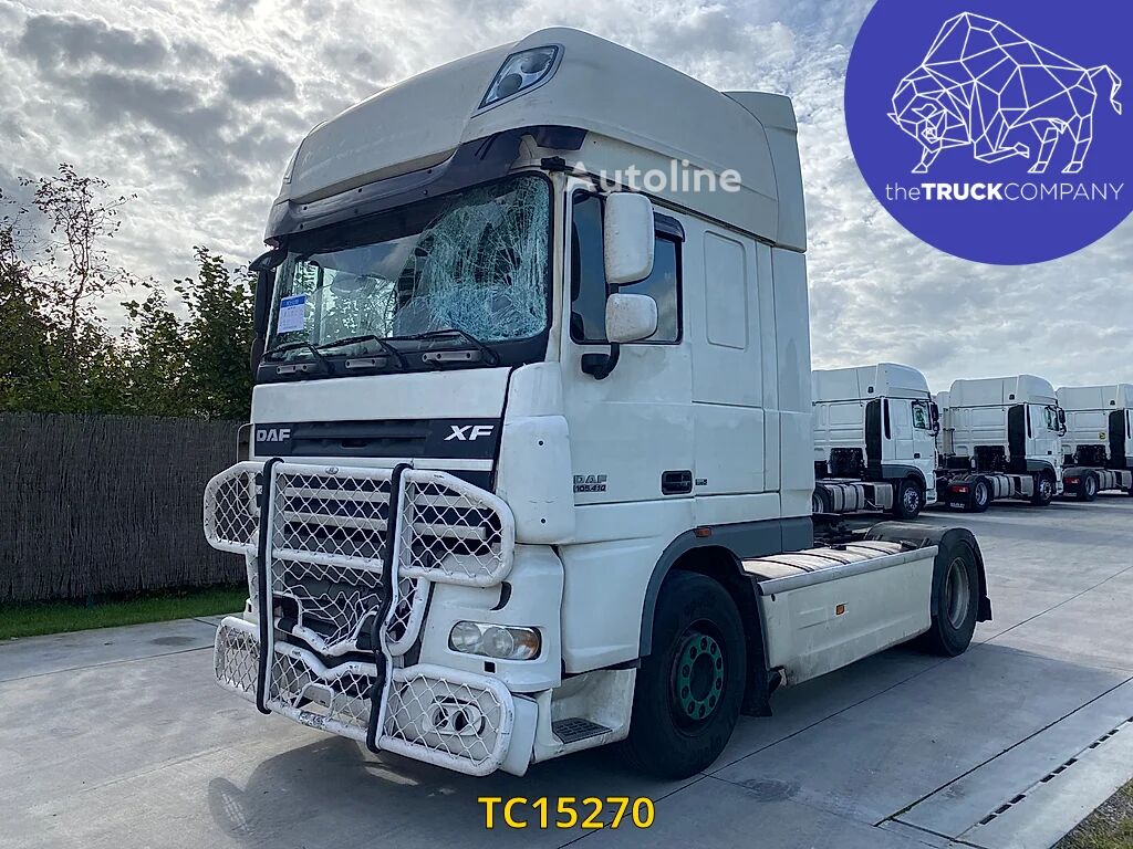 DAF XF 105 410 tegljač nakon udesa