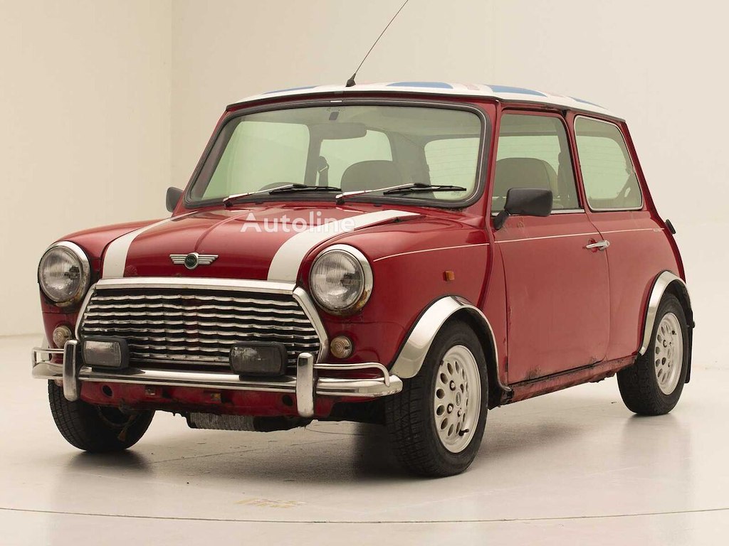 Prodaje se Mini COOPER 1.3MPI hečbek na aukciji