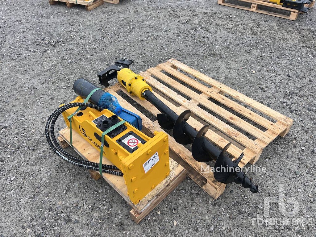 Prodaje se Mini Excavator Hyd Hammer and D hidraulični čekić na aukciji