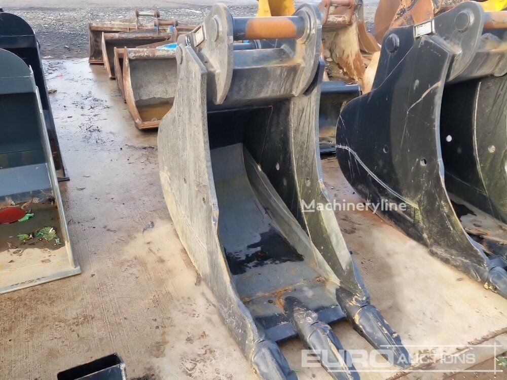 Prodaje se 24" Hill Digging Bucket 80mm Pin to suit 20 Ton Excavator sejalnu kašiku na aukciji