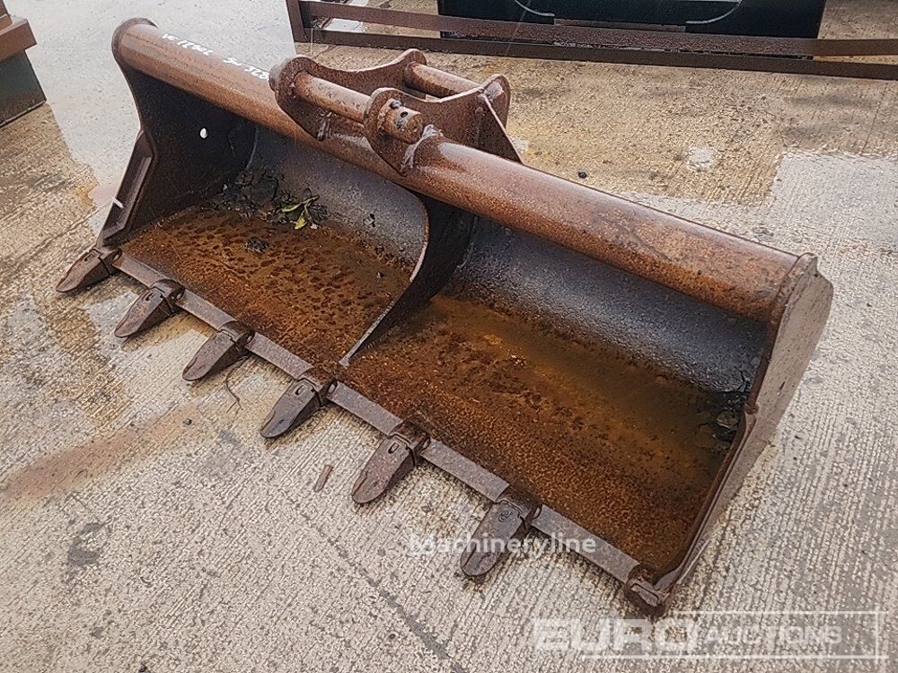 Prodaje se 60" Toothed Ditching Bucket 45/50mm Pin to suit 4-6 Ton Excavato kašiku za bager na aukciji