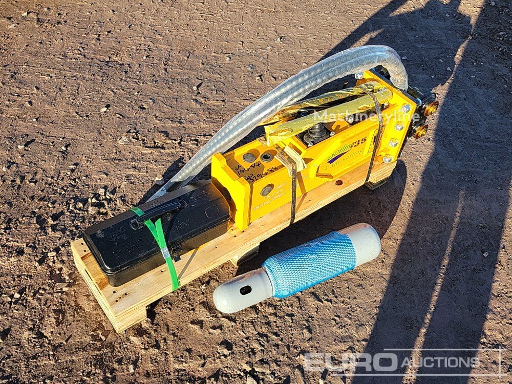 Prodaje se 2024 Sailing 35 Hydraulic Breaker to suit Mini Excavator hidraulični čekić na aukciji