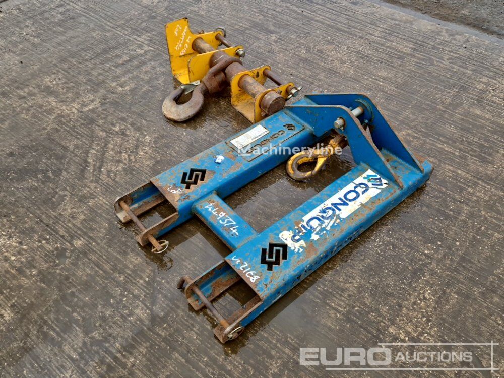 Prodaje se Crane Attachment to suit Forklift (2 of) kašiku za prednje utovarivač na aukciji