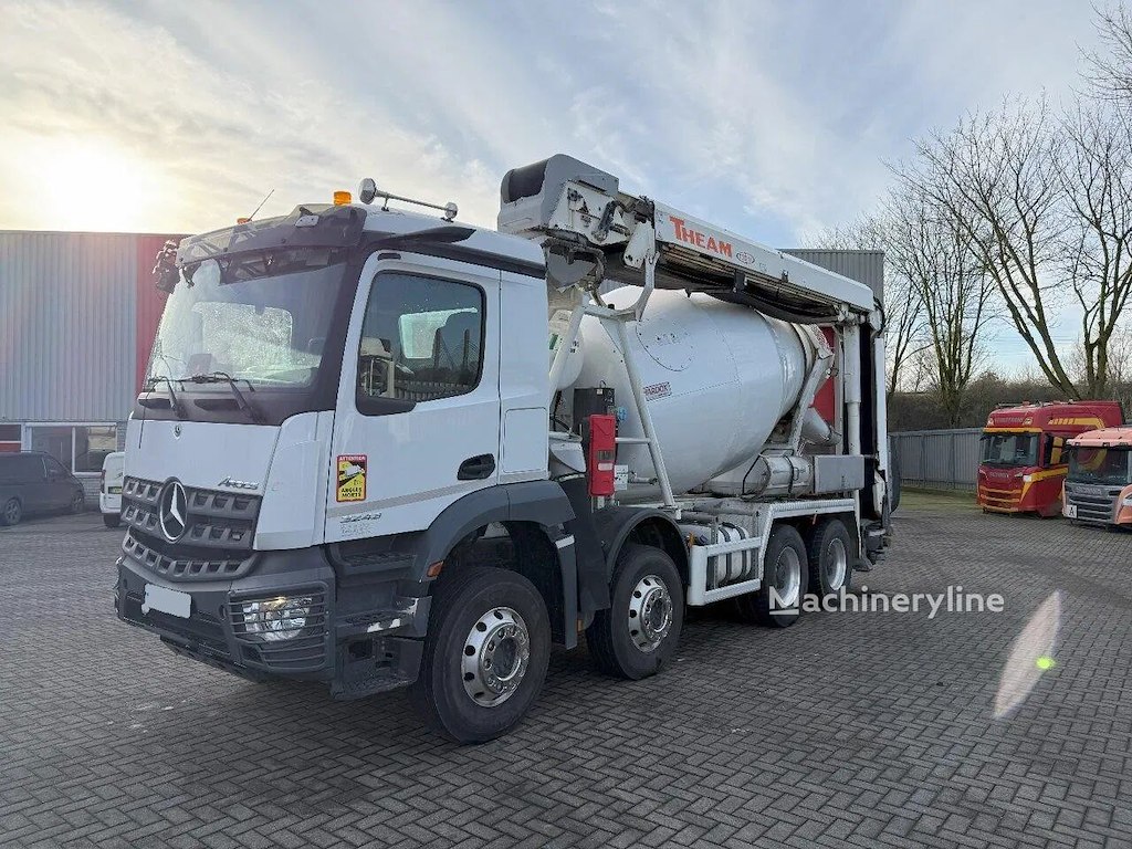 Mercedes-Benz Arocs 3242 / ENGINE RUNNING / ONLY:67189 KM / THEAM T3D16 MIXER kamion s mešalicom za beton nakon udesa