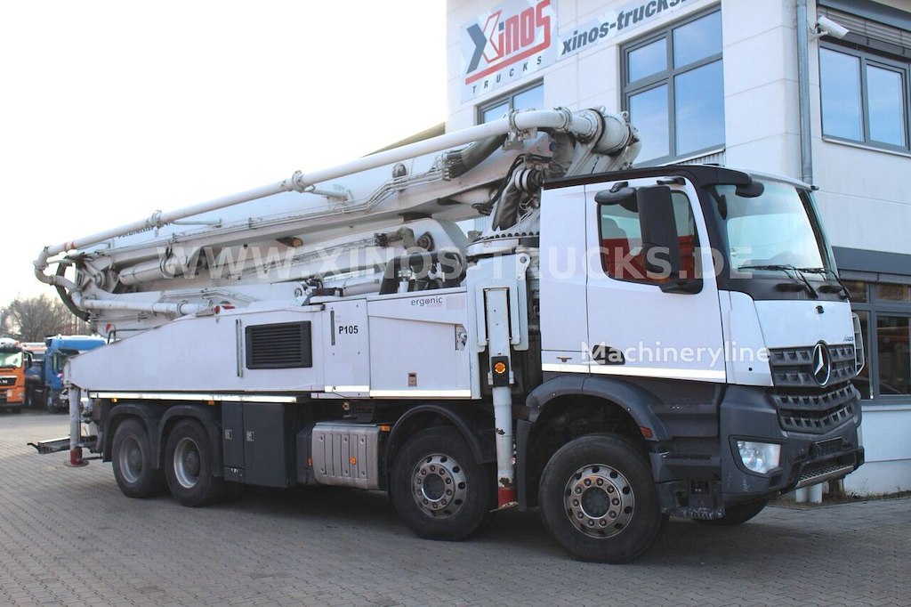 Putzmeister na šasiji Mercedes-Benz Arocs 3743 pumpa za beton