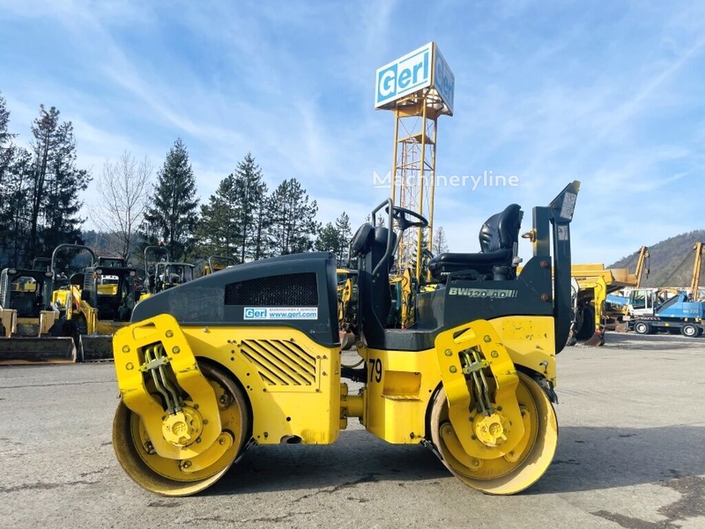 BOMAG BW120AD-4 valjak za asfalt