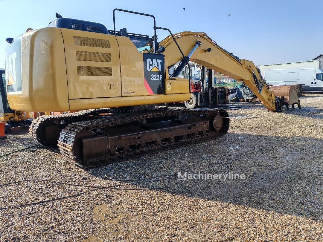 Caterpillar 323FL bager guseničar