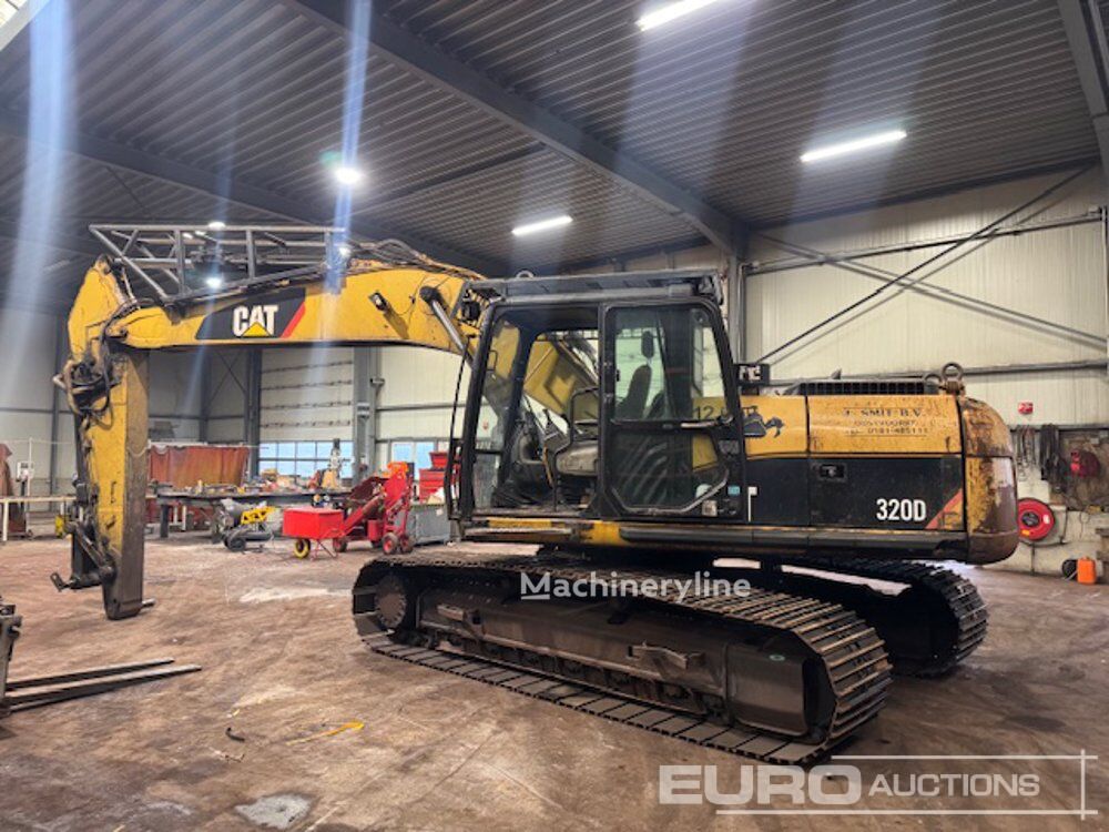 Prodaje se Caterpillar 320DL bager guseničar na aukciji