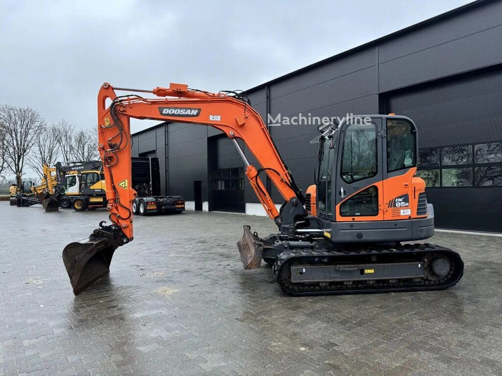 Doosan DX85-3 4500 HR NICE AND CLEAN MACHINE !! FIRST OWNER bager guseničar