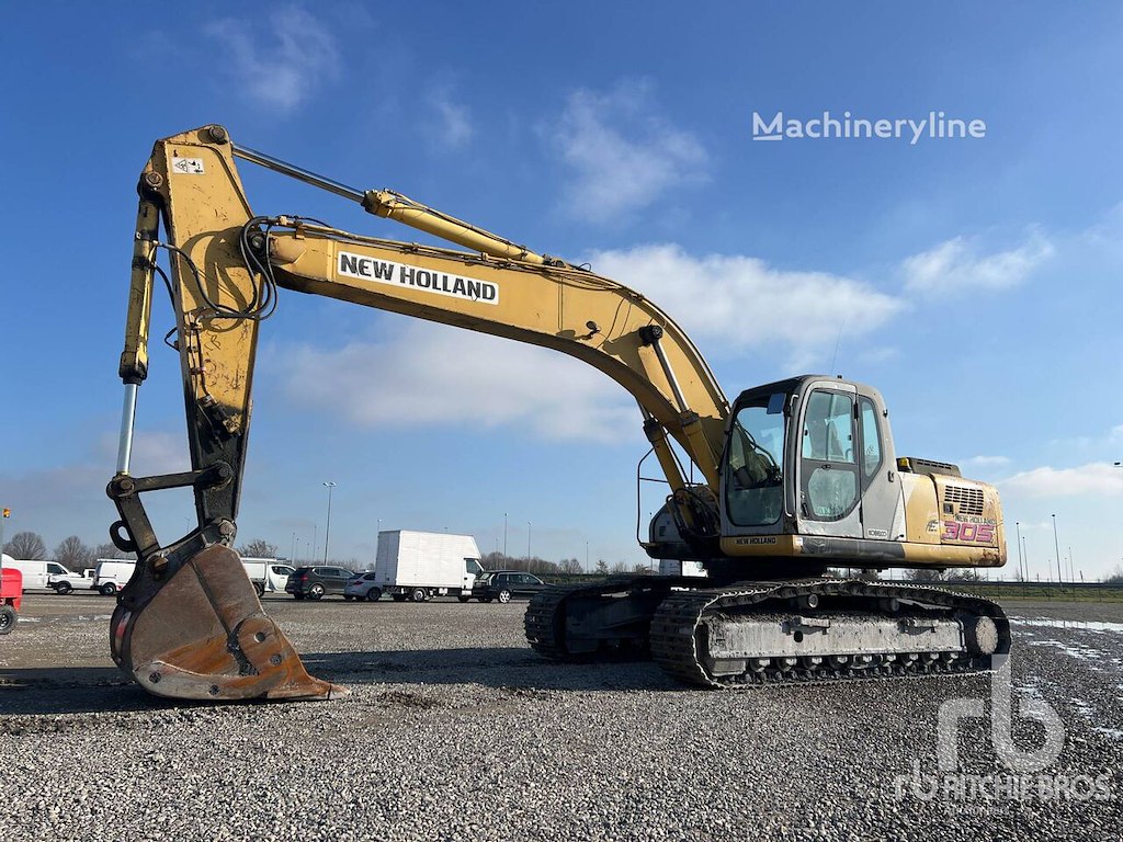 Prodaje se New Holland E305 bager guseničar na aukciji