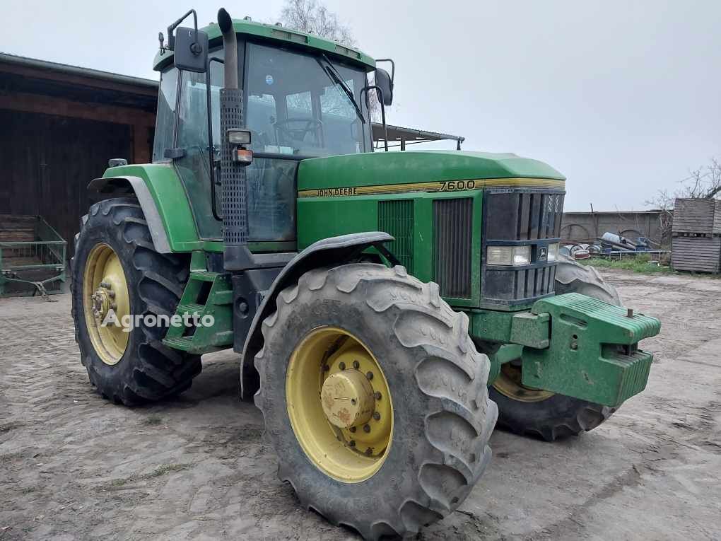 John Deere 7600 traktor točkaš