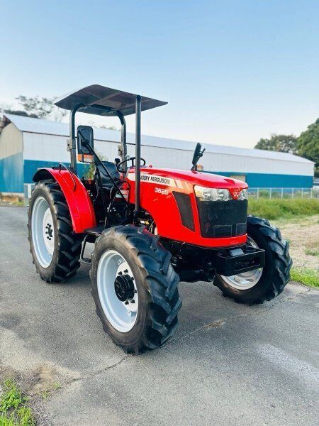 Massey Ferguson TRACTOR(Massey Ferguson) traktor točkaš