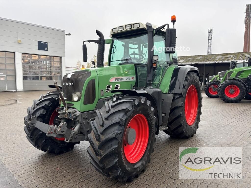 Fendt 714 Vario traktor točkaš