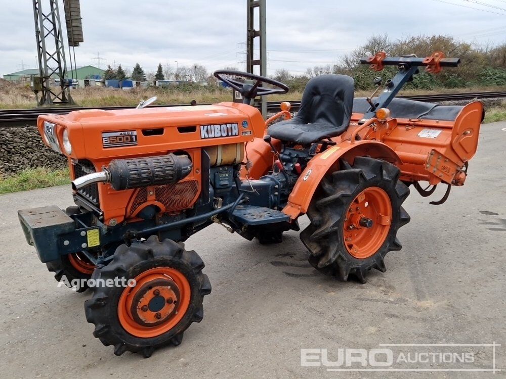 Prodaje se Kubota B5001 mini traktor na aukciji