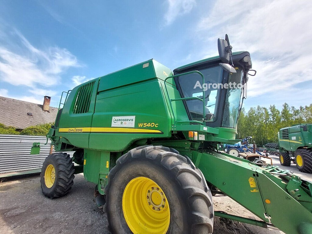 John Deere W540 kombajn za žito