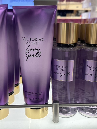 Victoria’s Secret body mist / body losion