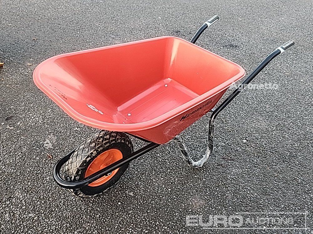 Prodaje se Plastic Tub Wheelbarrow kolica na aukciji