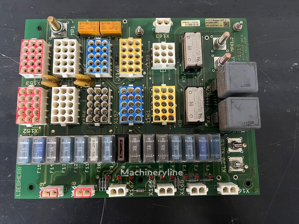 Liebherr 975881501 fuse block / E-board kutija s osiguračima za građevinske mašine