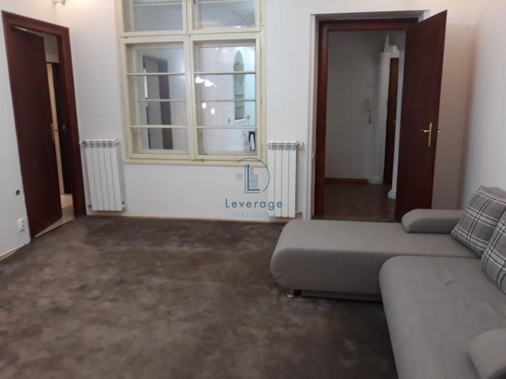 Skupština, Palmotićeva, 120 m2, 1. 250 €