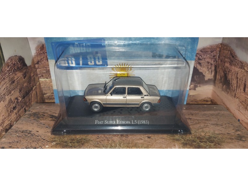 DeAgostini Fiat Super Europa 1.5 (1983) 1/43