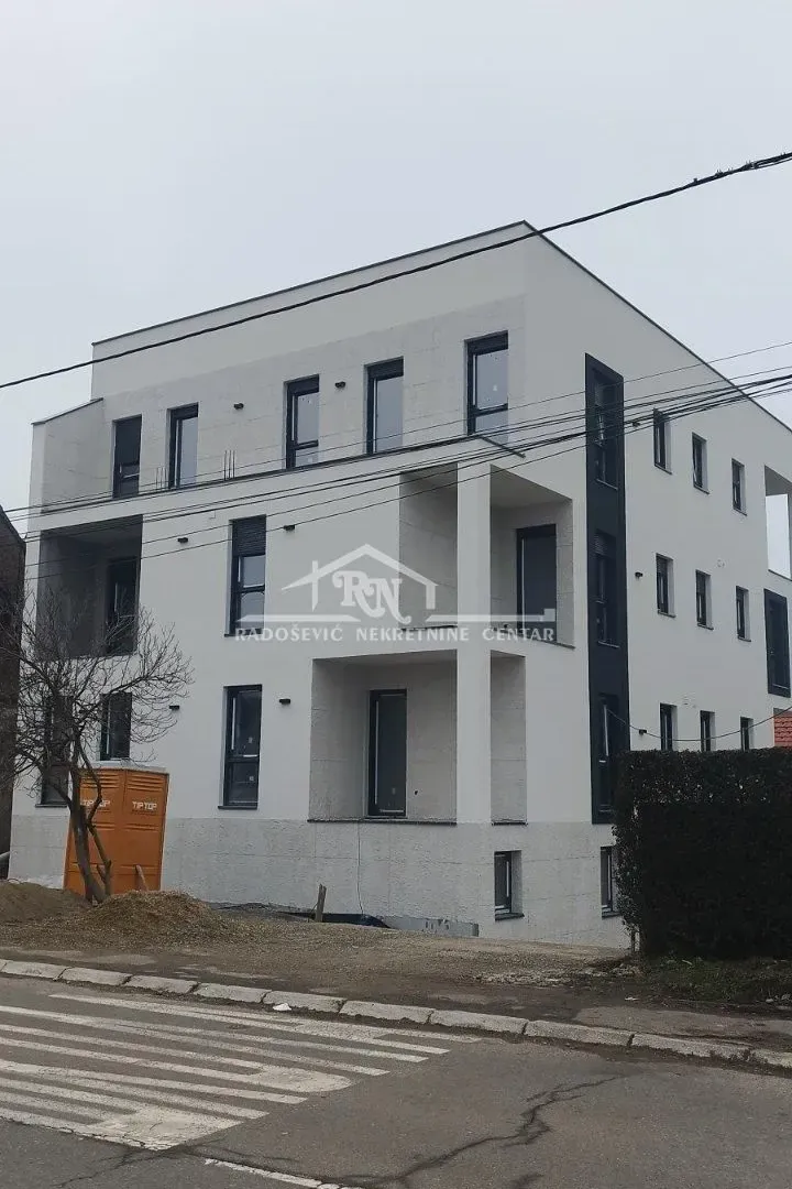 Prodaja, jednosoban stan, 34m2, Batajnica, Beograd