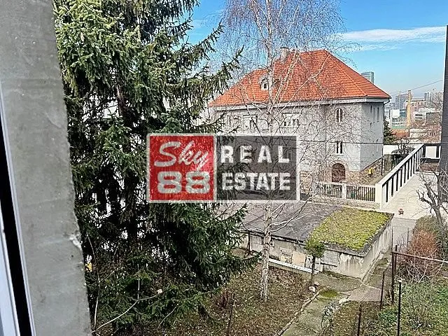 Prodaja, trosoban stan, 87m2, Senjak, Beograd