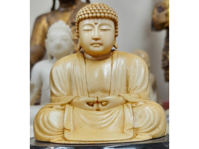 Ivory Amida Nyorai Buddha ,Signed Yoshiyuki pre 1867