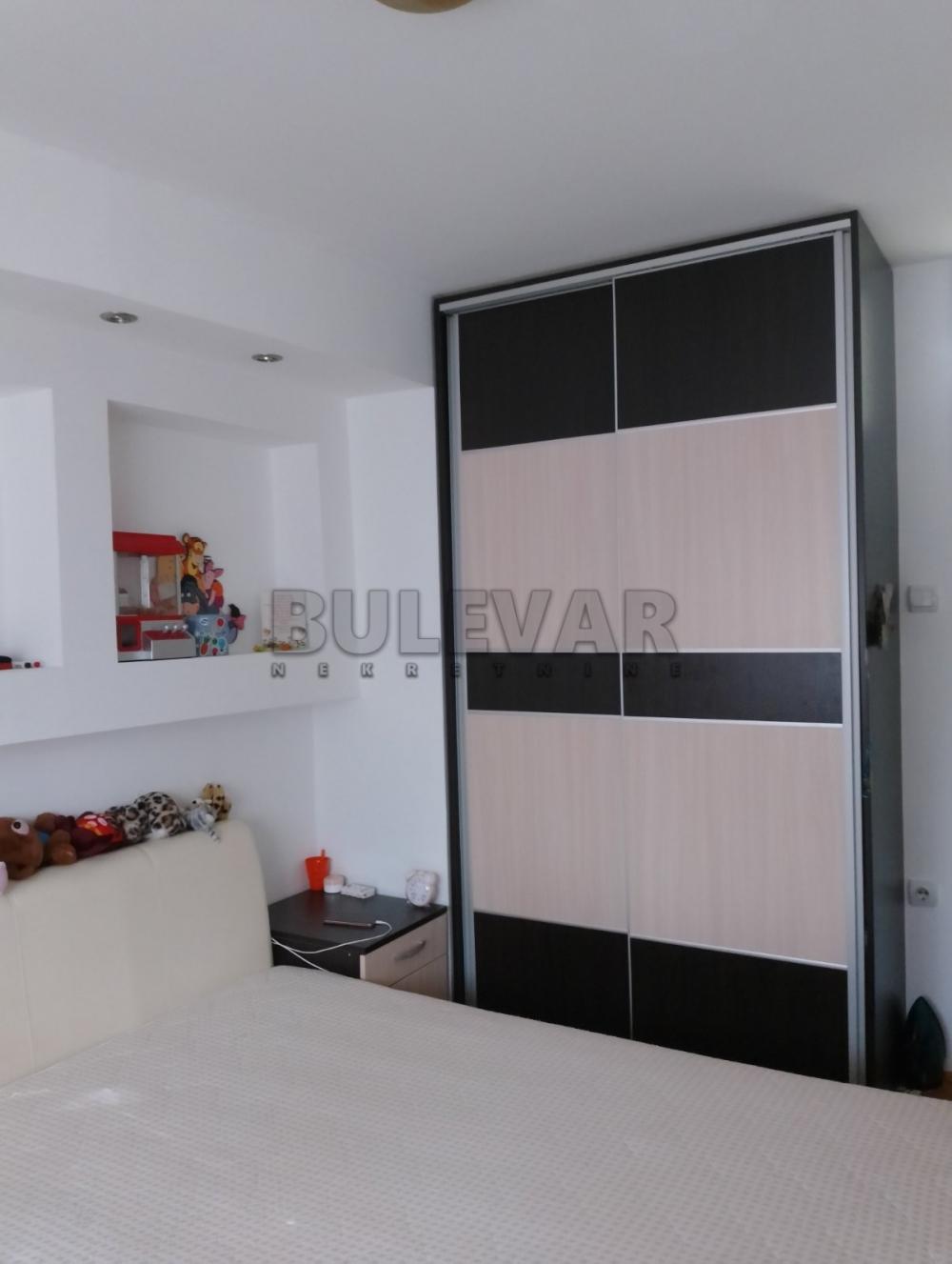 Vizantijski bulevar, Dvosoban stan za izdavanje, 64m2, 450€