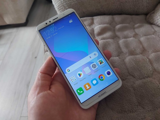 Huawei Y6 (2018) #2