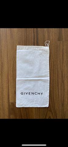 Givenchy dustbag 34x19