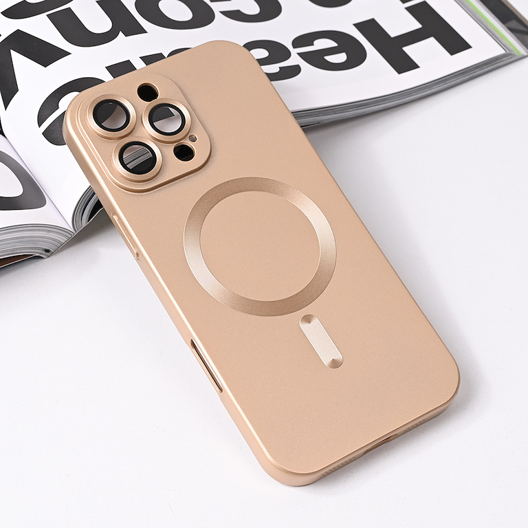 Zastitna maska (futrola) Magsafe Chrome - iPhone 16 Pro Max 6.9 zlatna