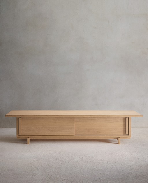 SIDEBOARD 01