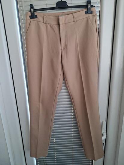 STRADIVARIUS pantalone na ivicu vel 36