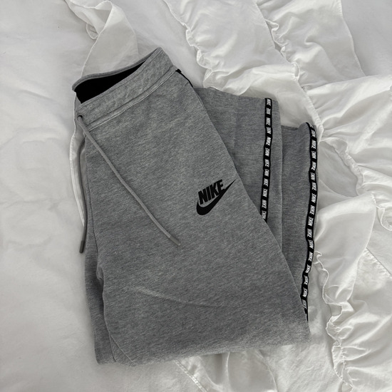 Nike trenerke