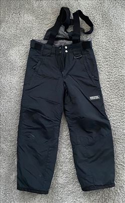 Ski pantalone sa tregerima