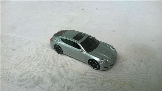 Matchbox Porsche Panamera 1:66,ocuvano