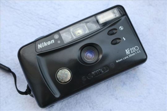 Nikon AF220