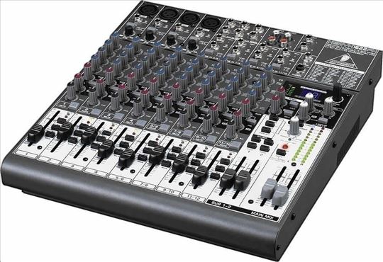 Behringer Xenyz x 1622 usb