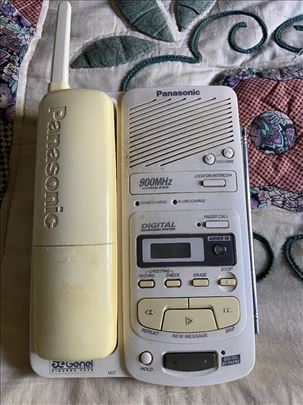 Panasonic telefon sa sekretaricom