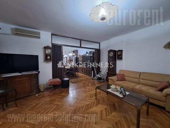 #48516, Izdavanje, Kuća, LION, 2200 EUR