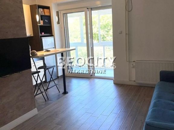 Novi Sad, Kej, Sonje Marinković, 0.5, 30m2, 87000EUR