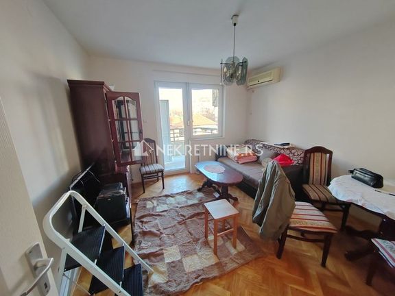 Dvosoban 45m2 Nova Detelinara