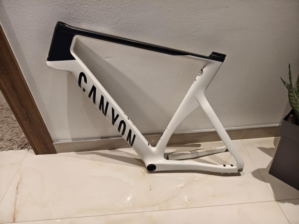 Canyon Aeroad CF SLX Veličina L