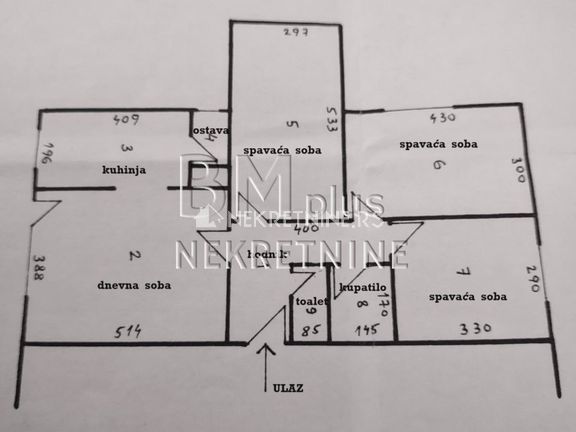 Četvorosoban stan, 83m2, RENOVIRAN, Generala Milojka Lešjanina, Pravni Fakultet.